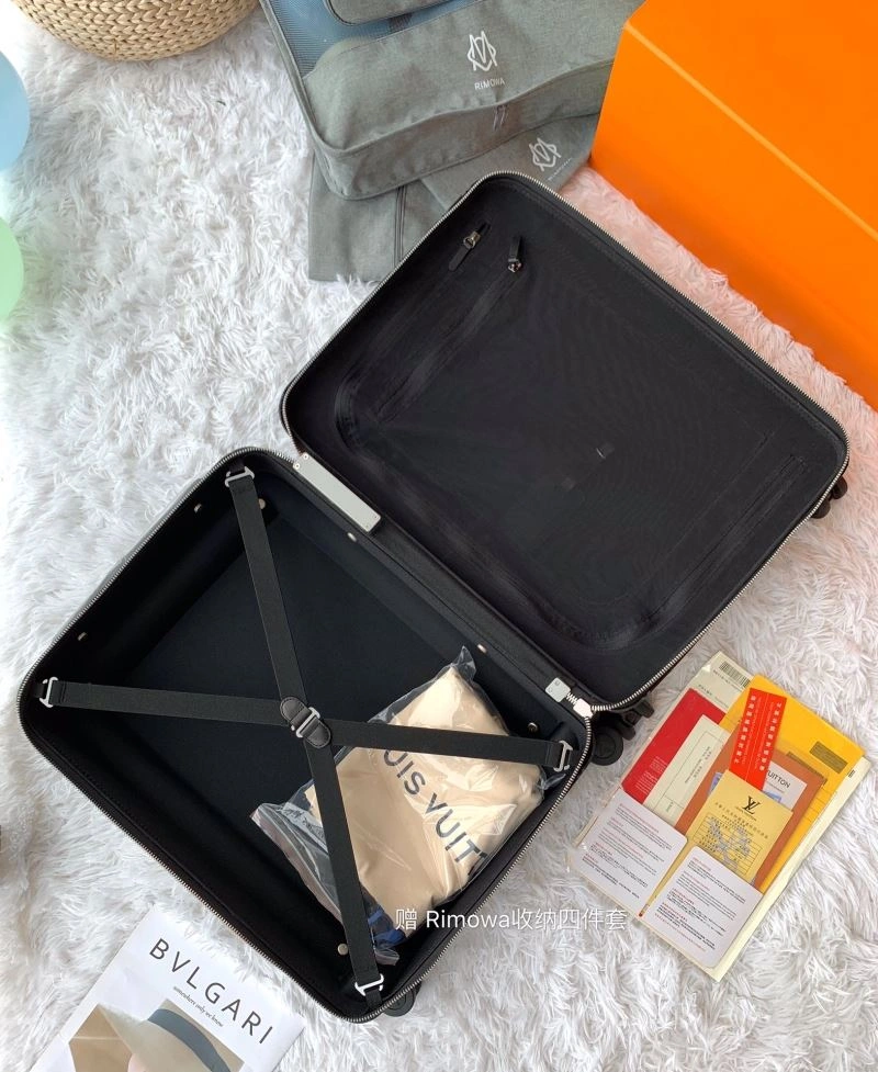 High accuracy Louis Vuitton Suitcase