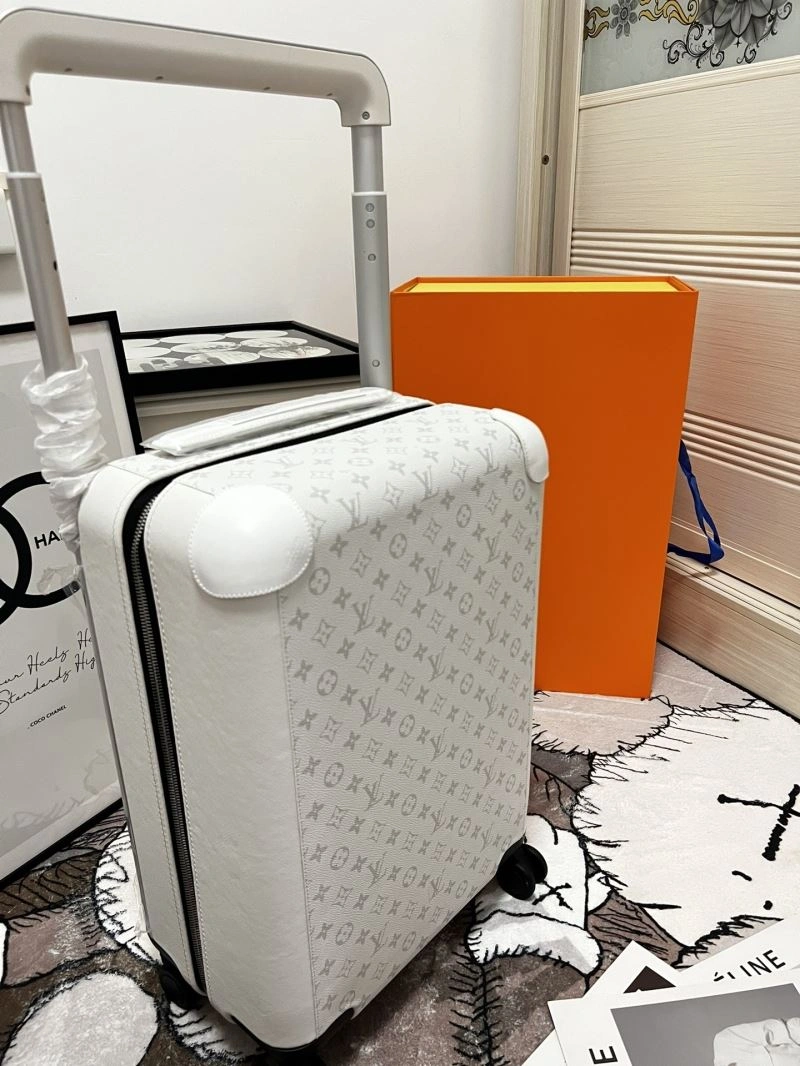 High fidelity Louis Vuitton Suitcase