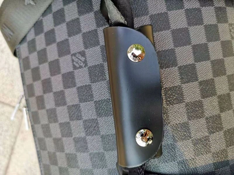 1:1 copy Louis Vuitton Suitcase