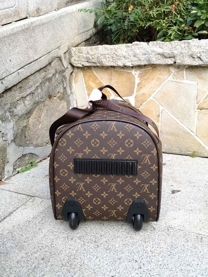 Mirror quality Louis Vuitton Suitcase