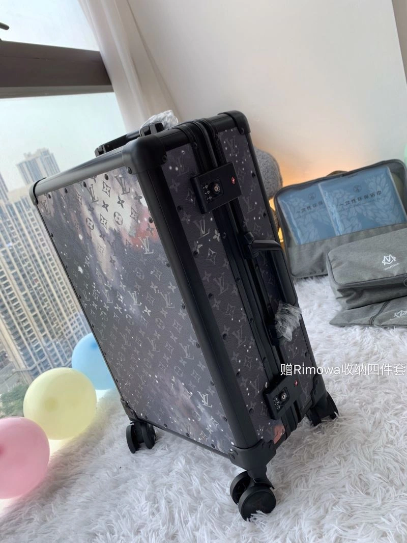 Brand-original Louis Vuitton Suitcase