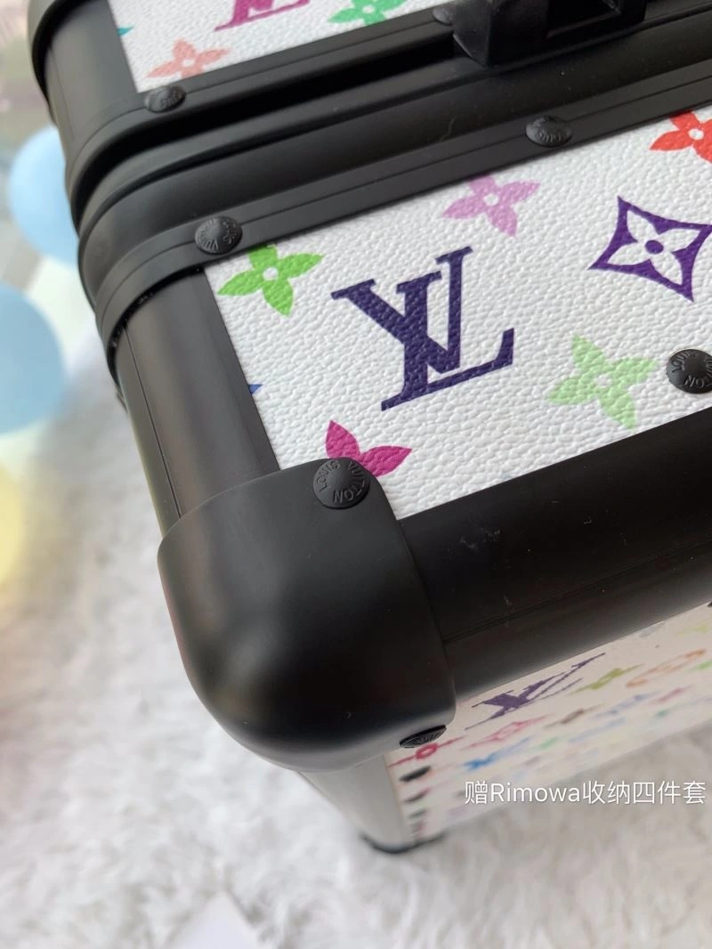 High accuracy Louis Vuitton Suitcase