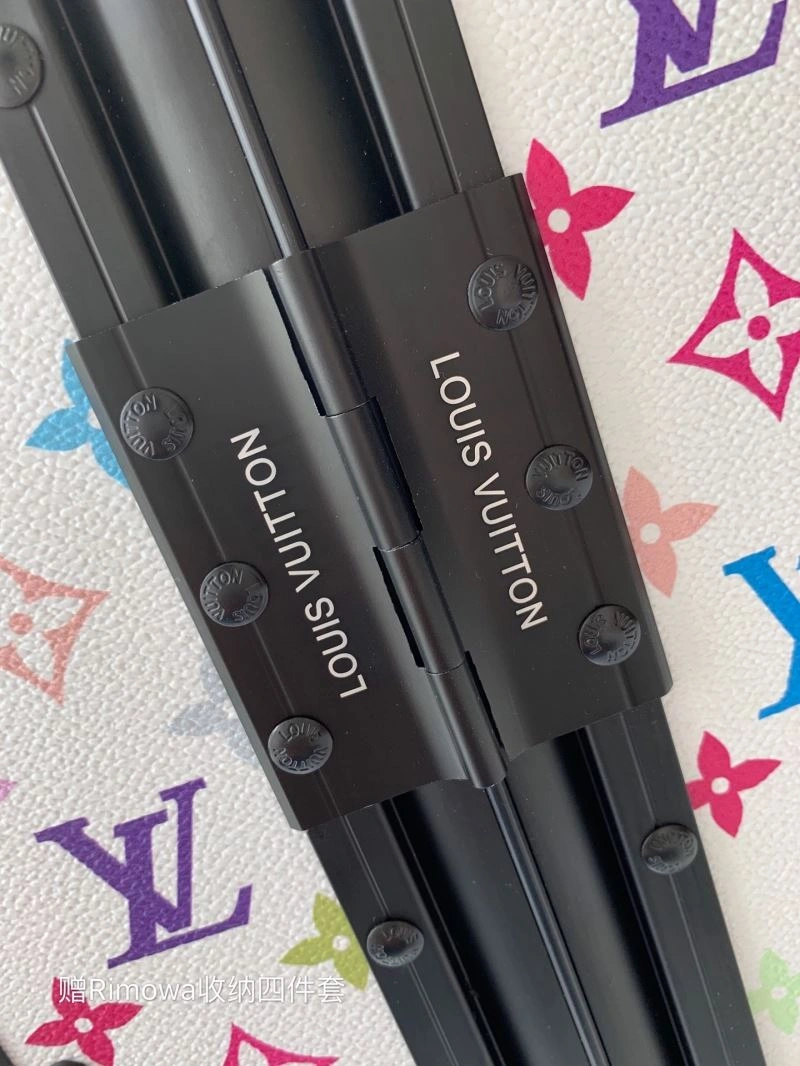 High accuracy Louis Vuitton Suitcase