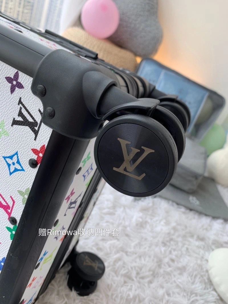 High accuracy Louis Vuitton Suitcase