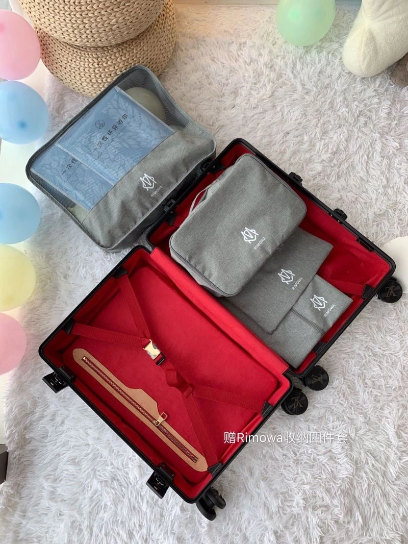 High accuracy Louis Vuitton Suitcase
