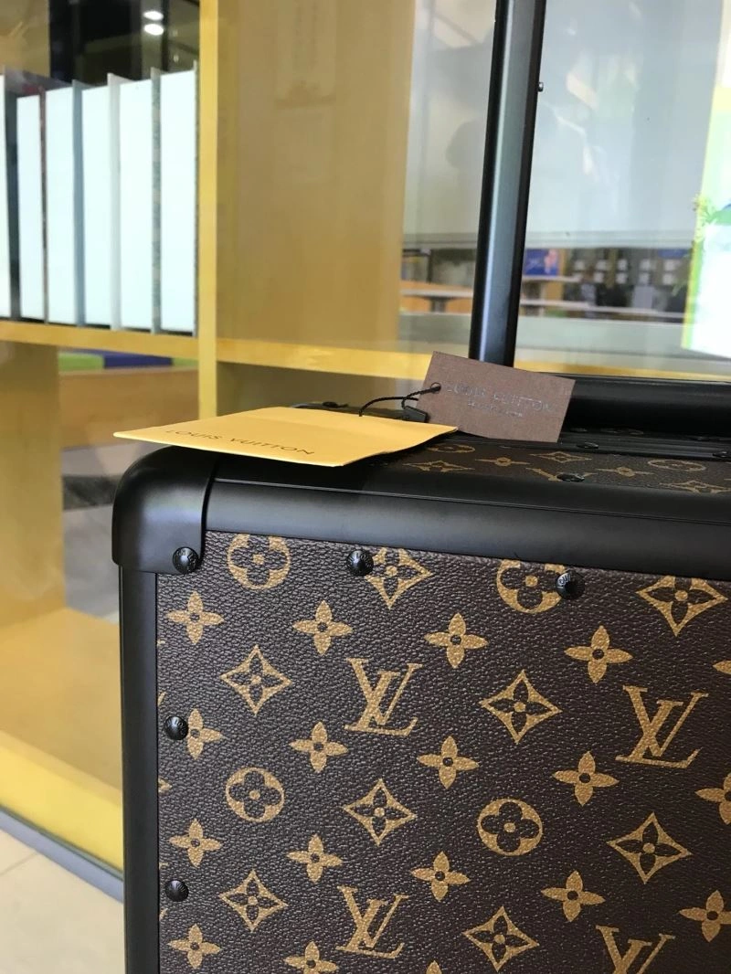 Reasonably priced Louis Vuitton Suitcase