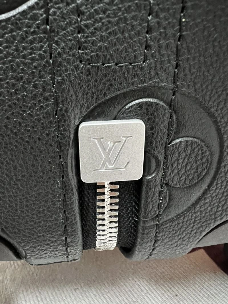 Inexpensive Louis Vuitton Suitcase