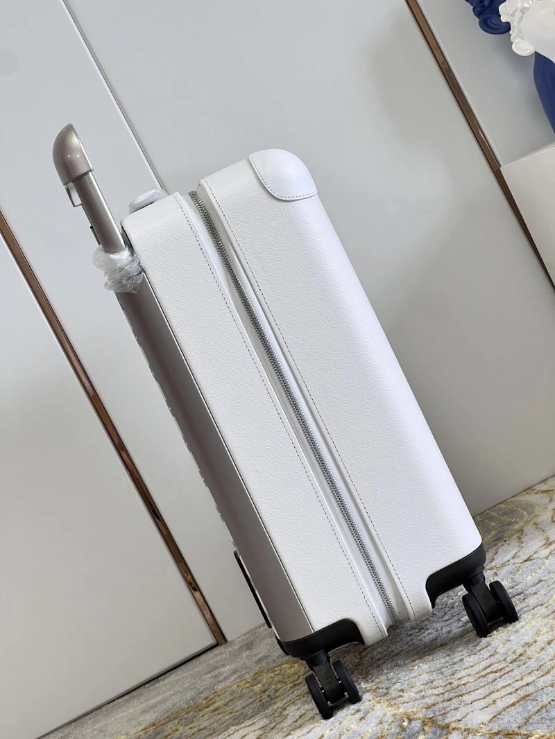 Low-cost Louis Vuitton Suitcase