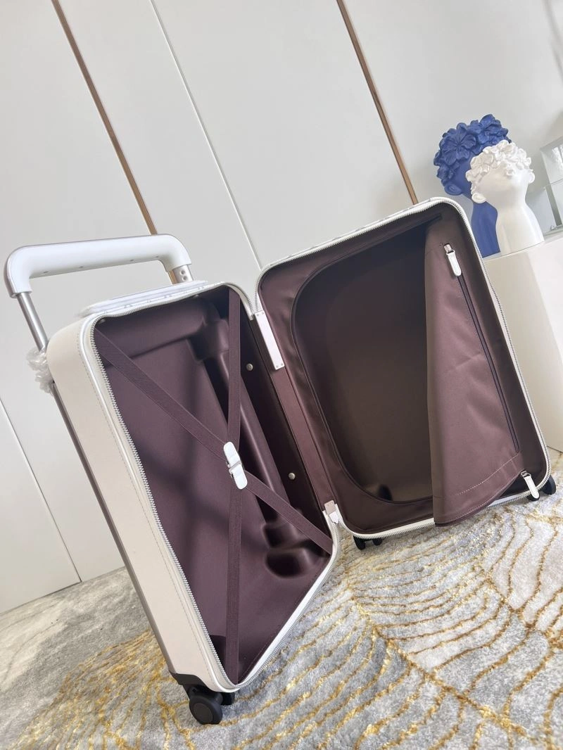 Low-cost Louis Vuitton Suitcase