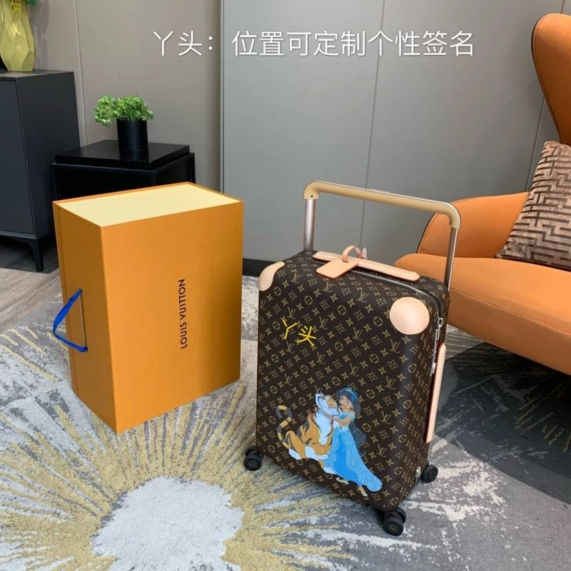 Top match Louis Vuitton Suitcase