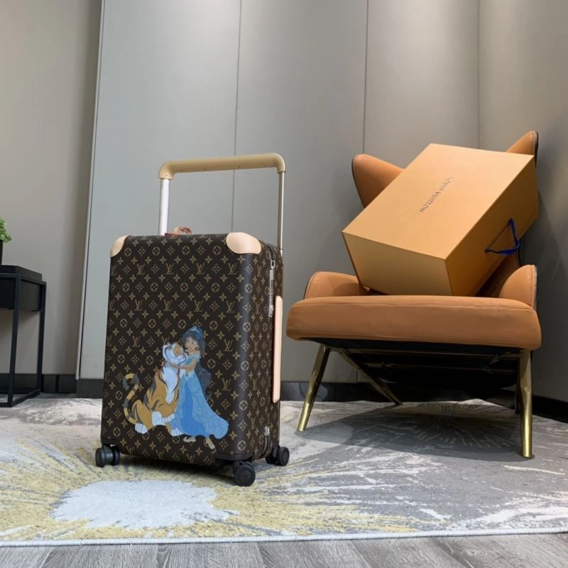 Top match Louis Vuitton Suitcase