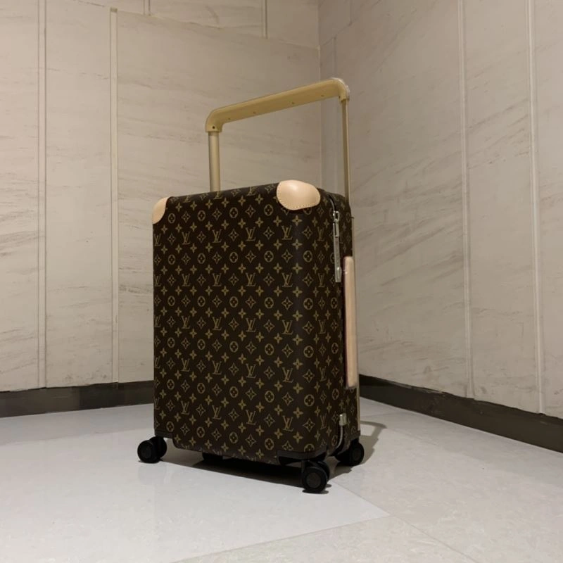 Accurate model Louis Vuitton Suitcase