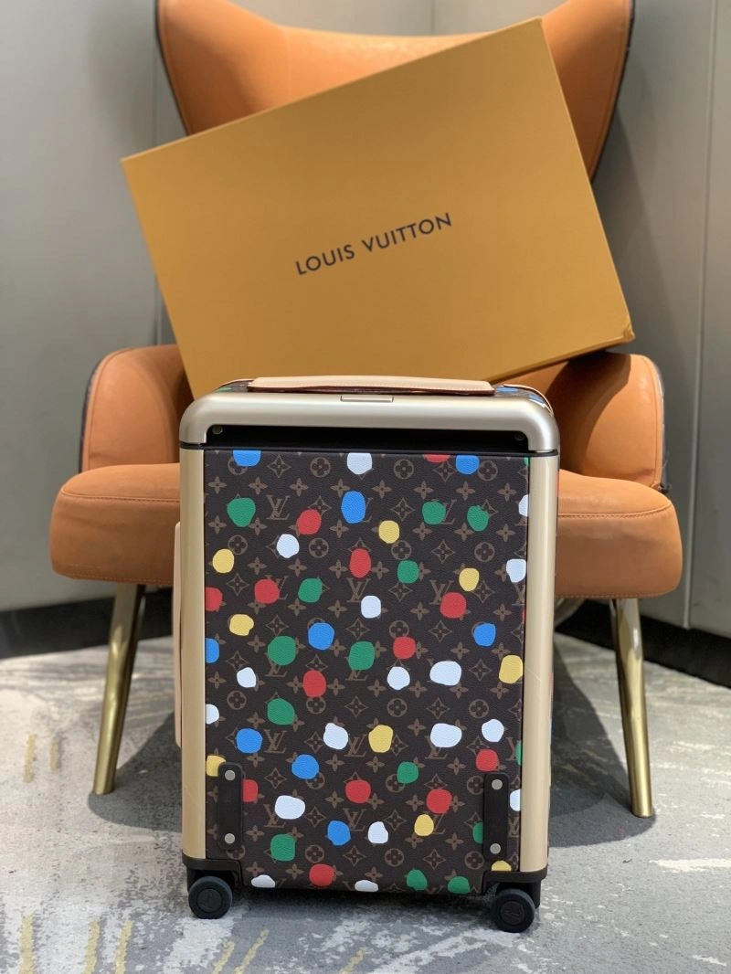 High fidelity Louis Vuitton Suitcase