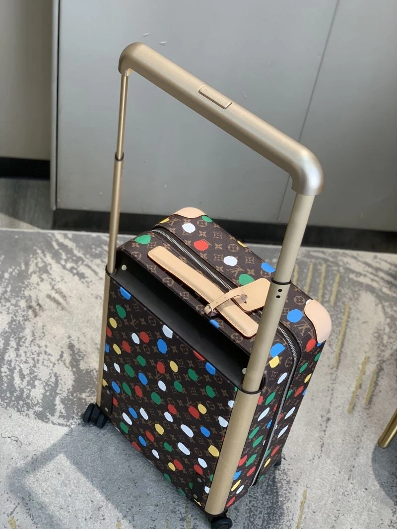 High fidelity Louis Vuitton Suitcase