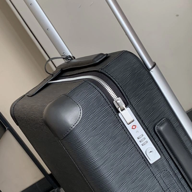 Legit Louis Vuitton Suitcase