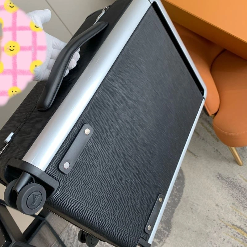 Legit Louis Vuitton Suitcase