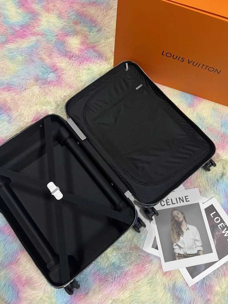 Top mirror Louis Vuitton Suitcase