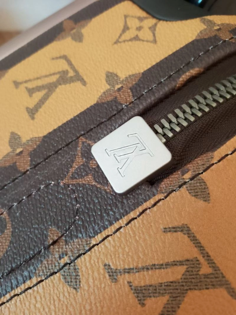 High fidelity Louis Vuitton Suitcase
