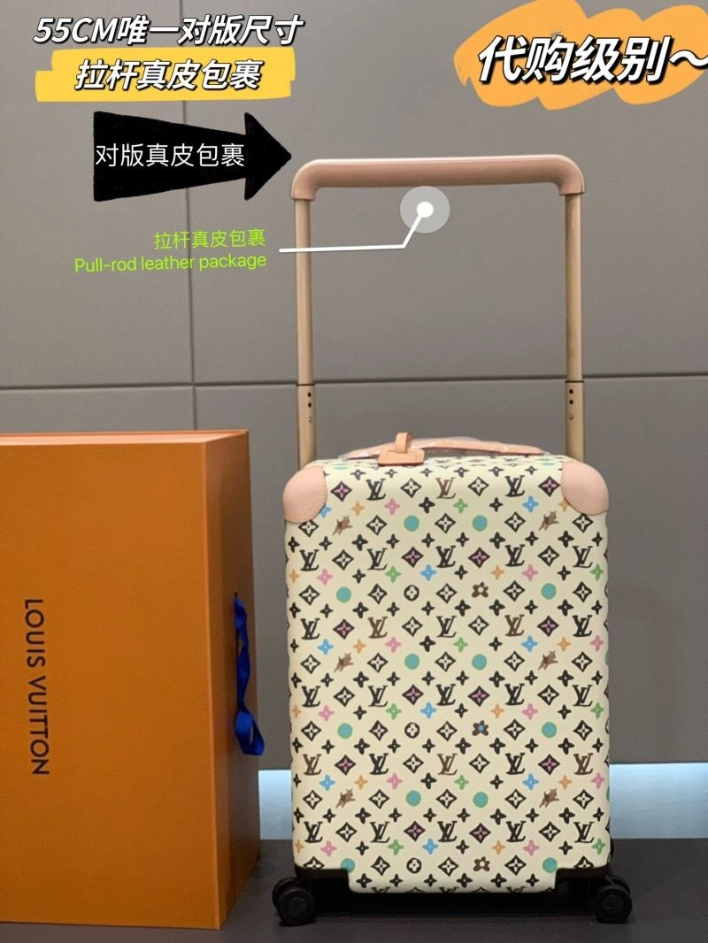 Top match Louis Vuitton Suitcase