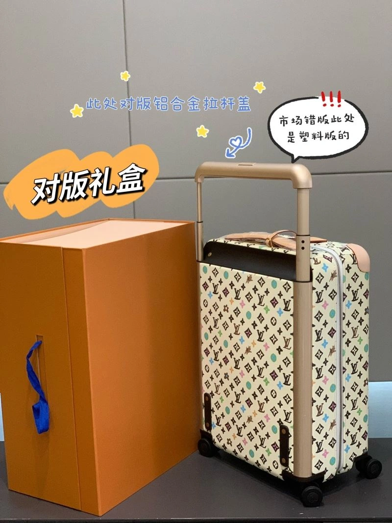 Top match Louis Vuitton Suitcase