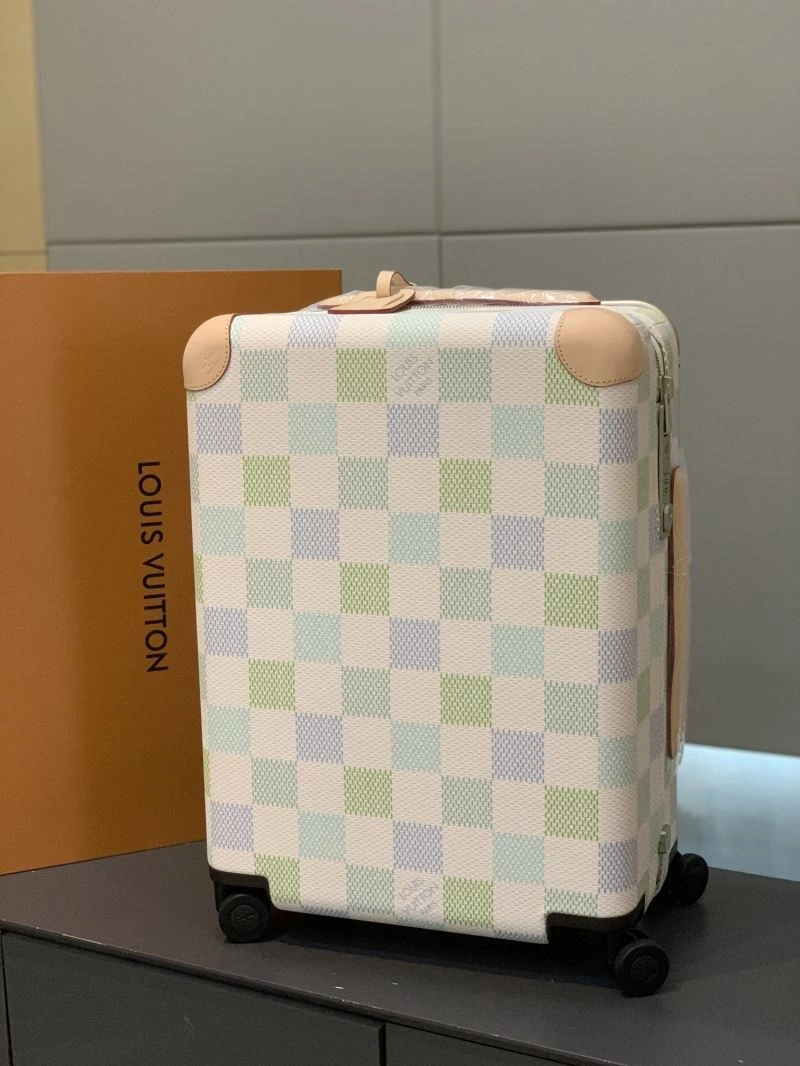 Top match Louis Vuitton Suitcase