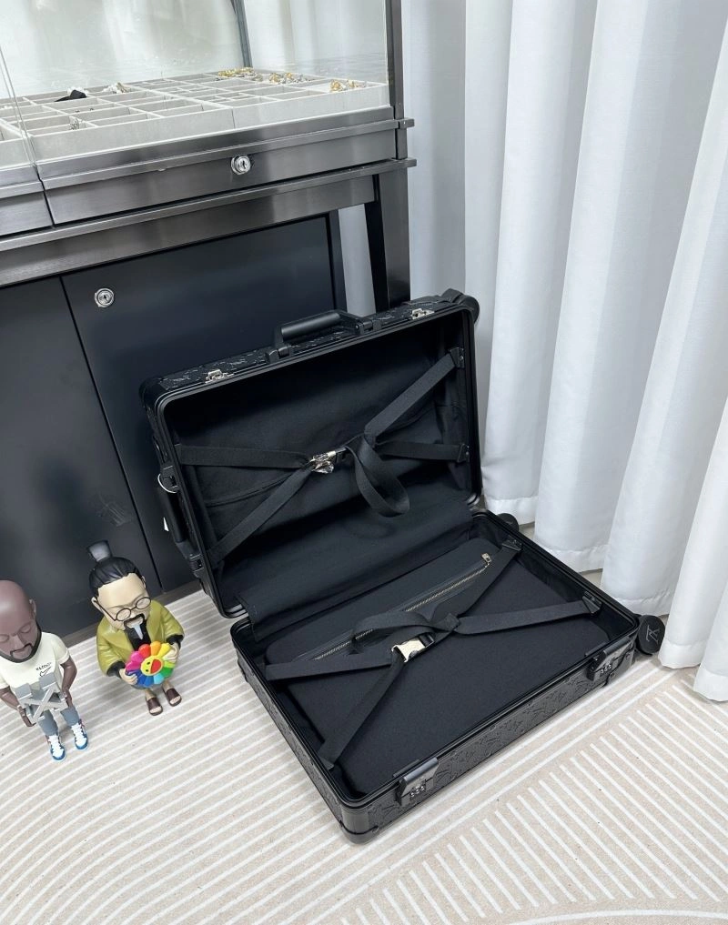 Discounted Louis Vuitton Suitcase