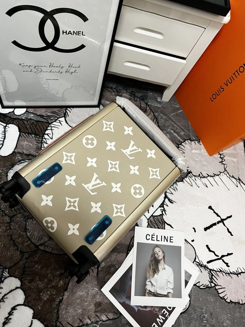 Low-cost Louis Vuitton Suitcase