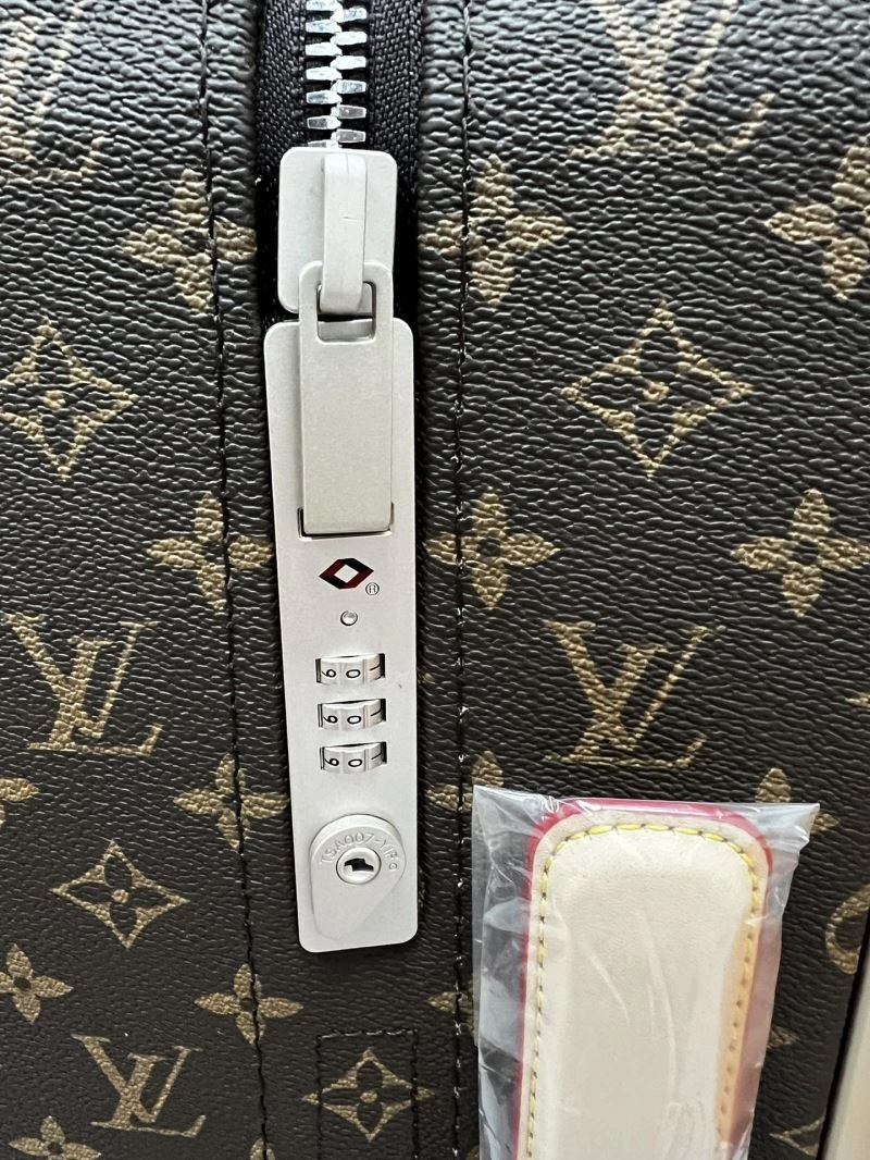 High accuracy Louis Vuitton Suitcase