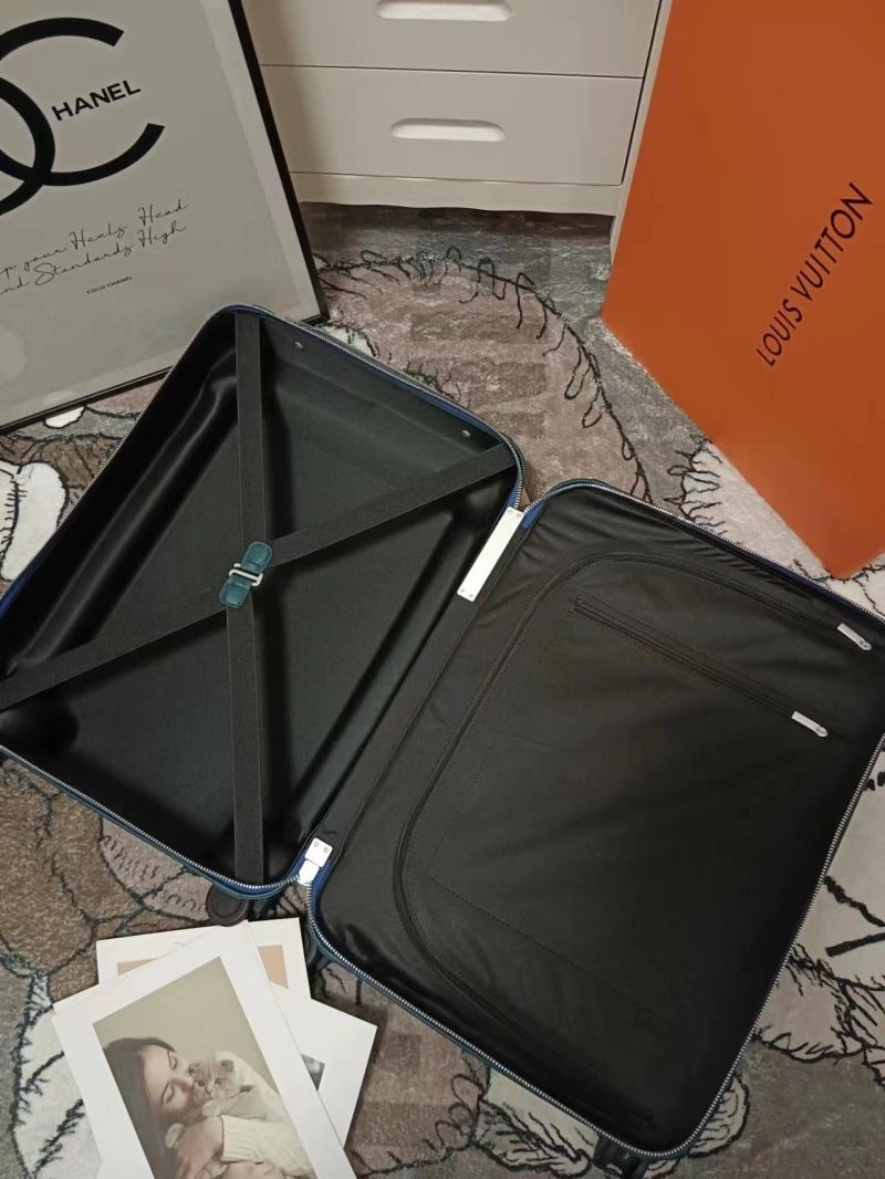 High accuracy Louis Vuitton Suitcase