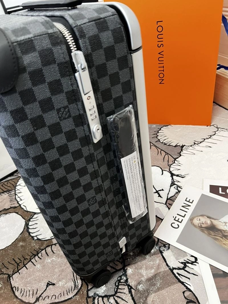 High fidelity Louis Vuitton Suitcase