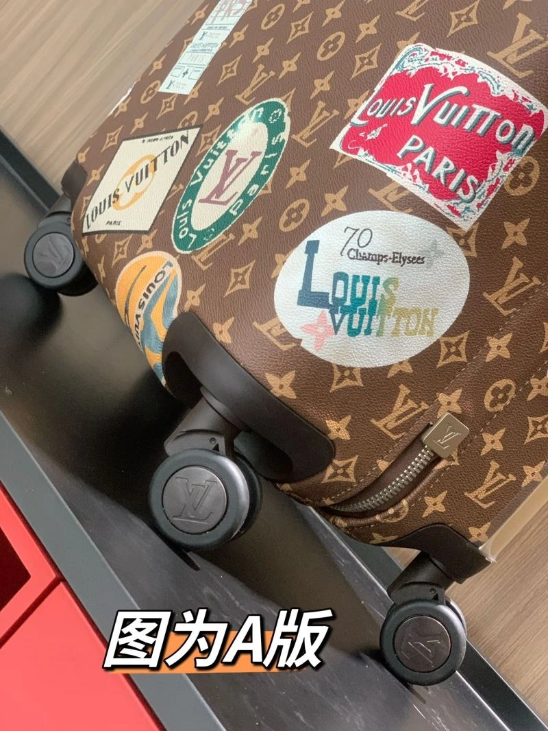 Top match Louis Vuitton Suitcase