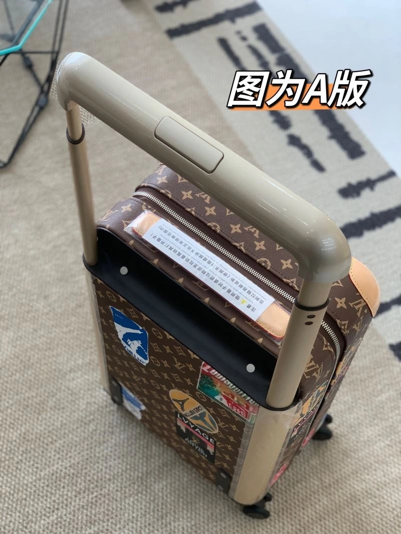 Top match Louis Vuitton Suitcase