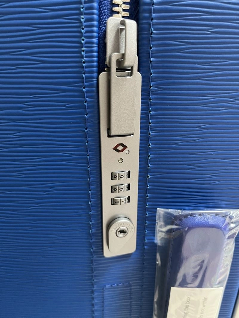 1:1 copy Louis Vuitton Suitcase