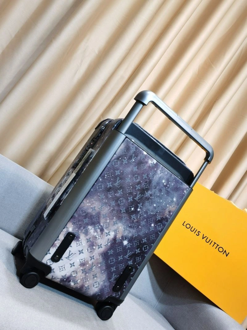 Top mirror Louis Vuitton Suitcase