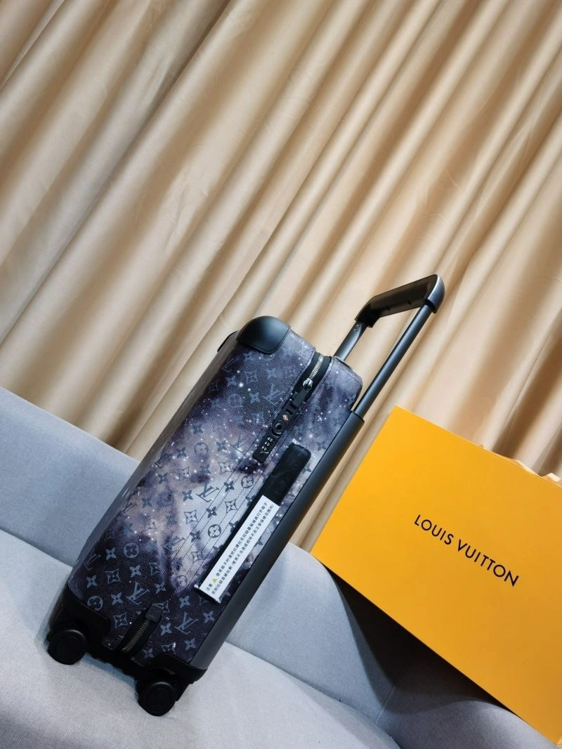 Top mirror Louis Vuitton Suitcase