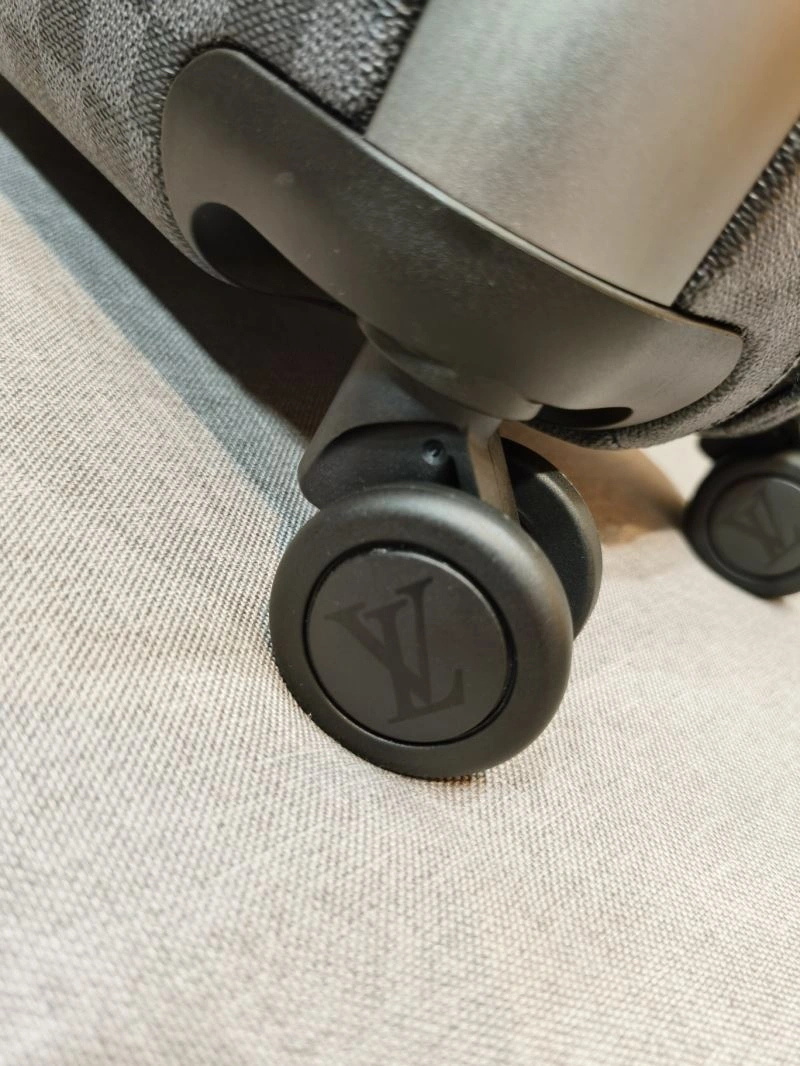 Bargain Louis Vuitton Suitcase