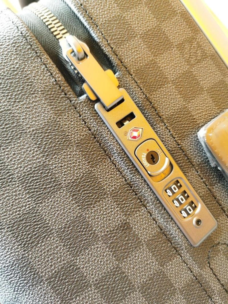 Bargain Louis Vuitton Suitcase