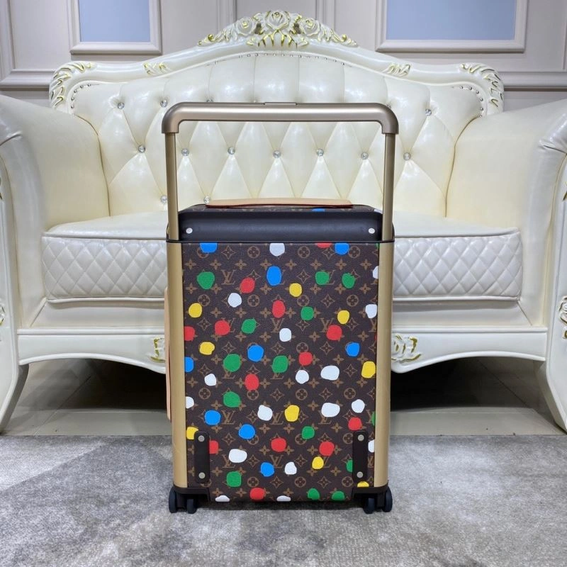 Top match Louis Vuitton Suitcase