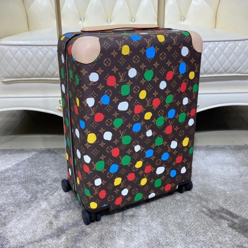 Top match Louis Vuitton Suitcase