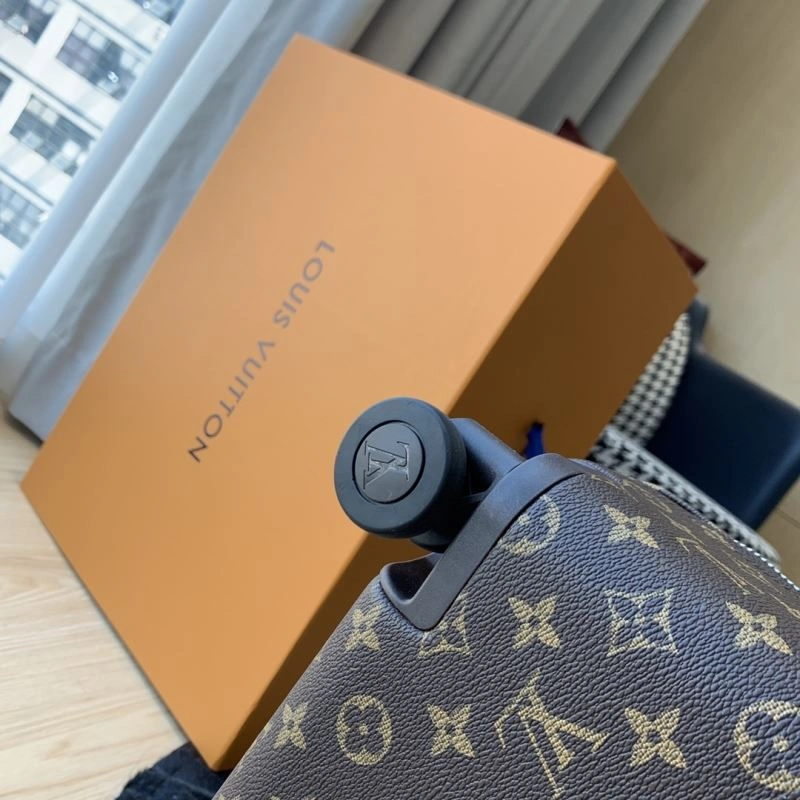 Factory-made Louis Vuitton Suitcase