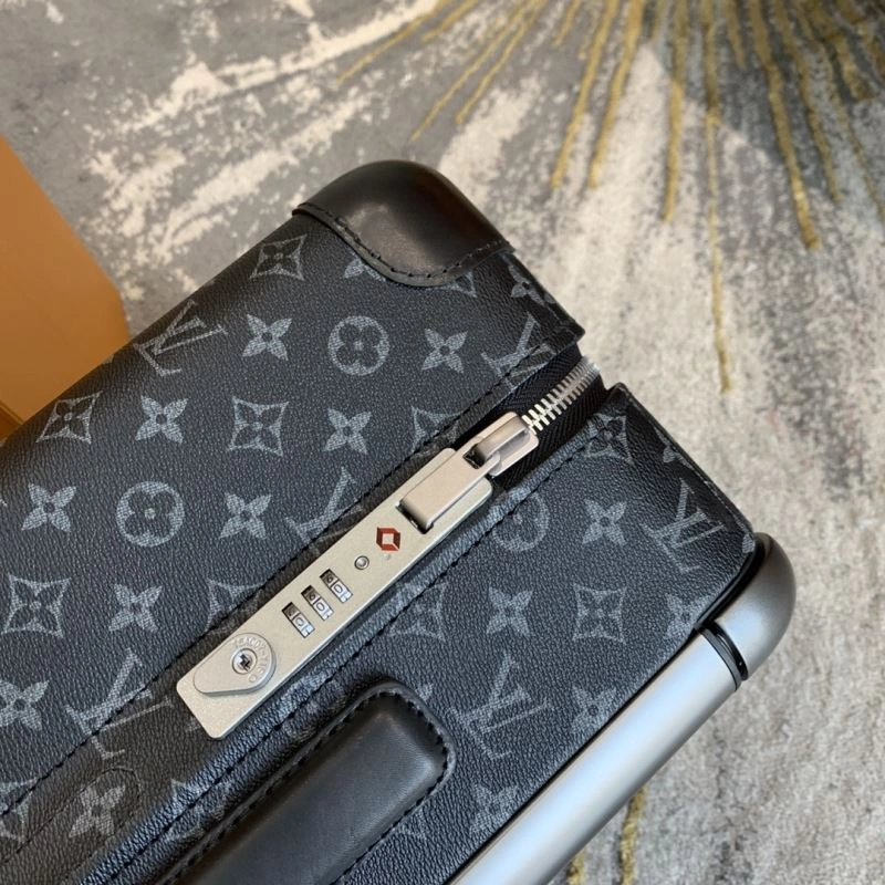 Bargain Louis Vuitton Suitcase