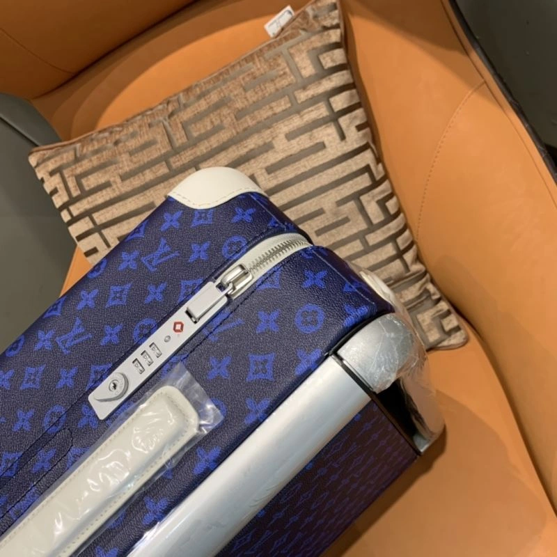 Bargain Louis Vuitton Suitcase