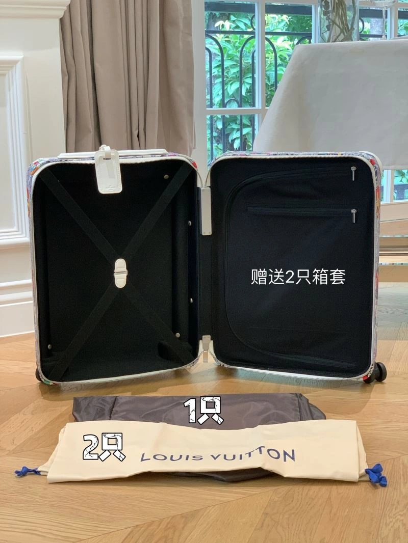 Mirror quality Louis Vuitton Suitcase