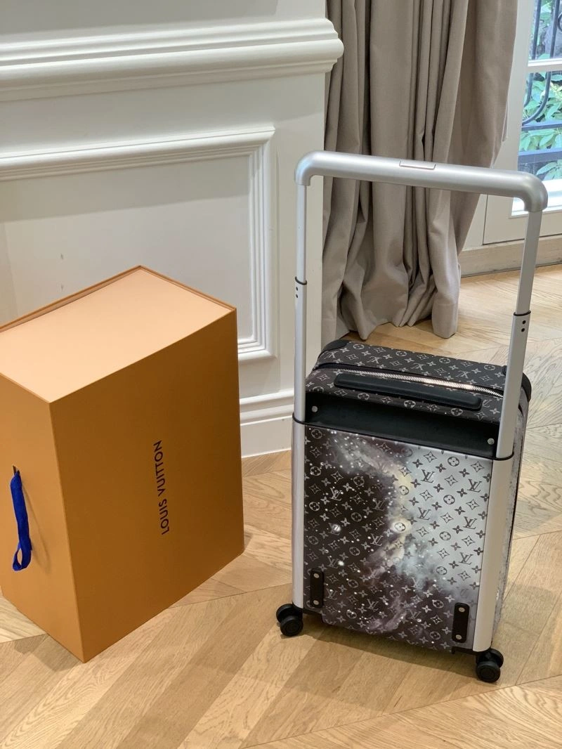 Precise copy Louis Vuitton Suitcase