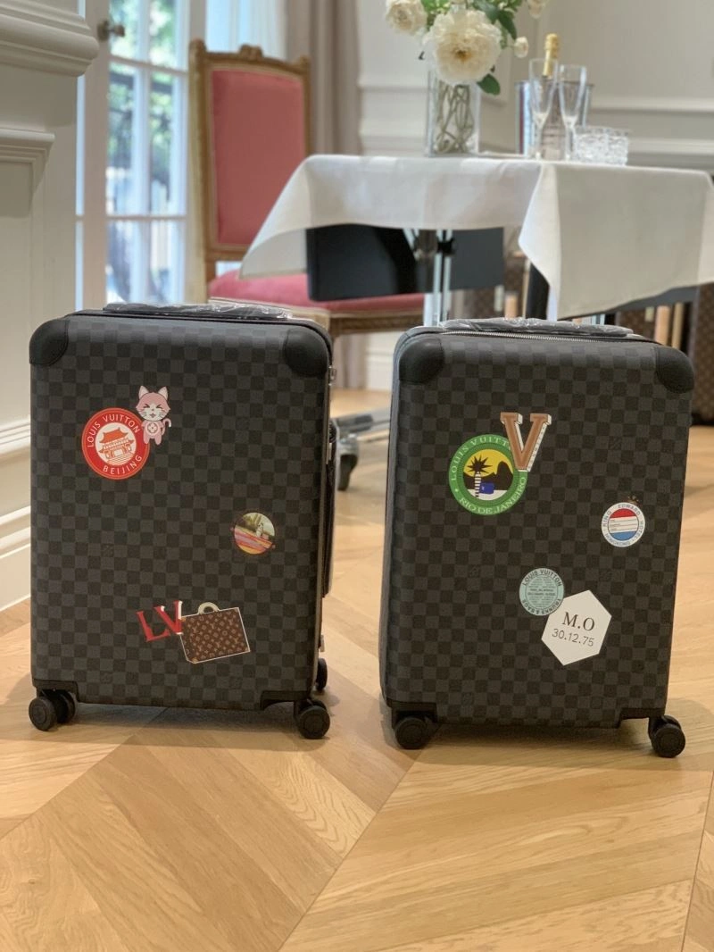 Low-cost Louis Vuitton Suitcase