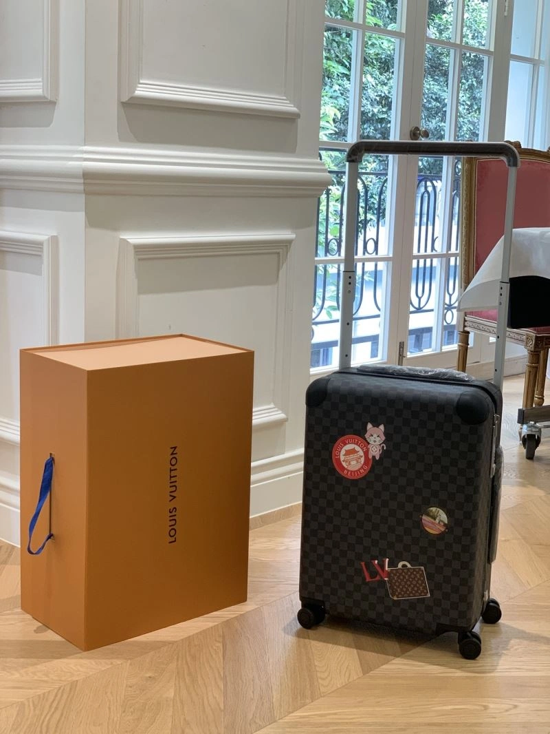 Low-cost Louis Vuitton Suitcase