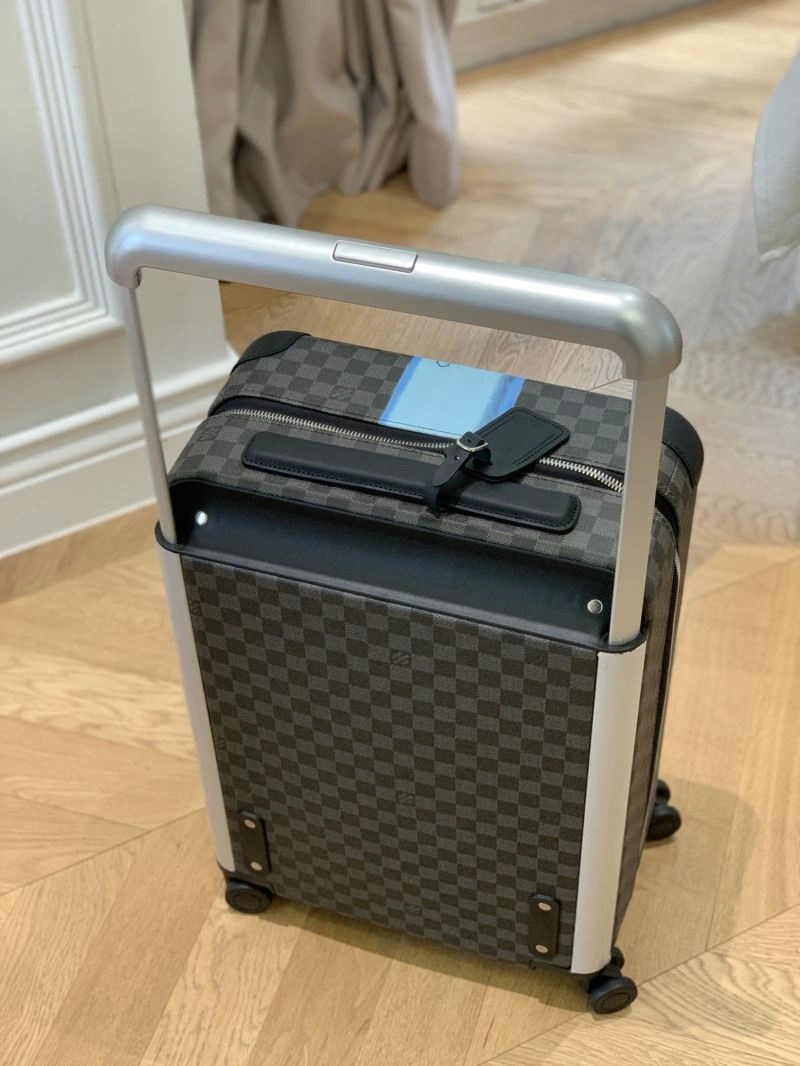 Bargain Louis Vuitton Suitcase