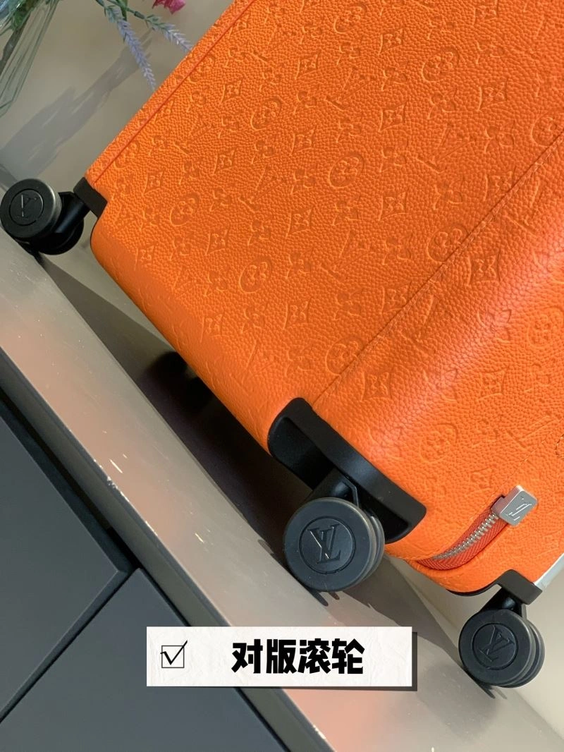 Mirror quality Louis Vuitton Suitcase