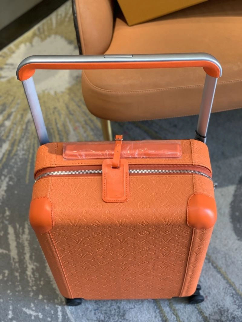 Mirror quality Louis Vuitton Suitcase