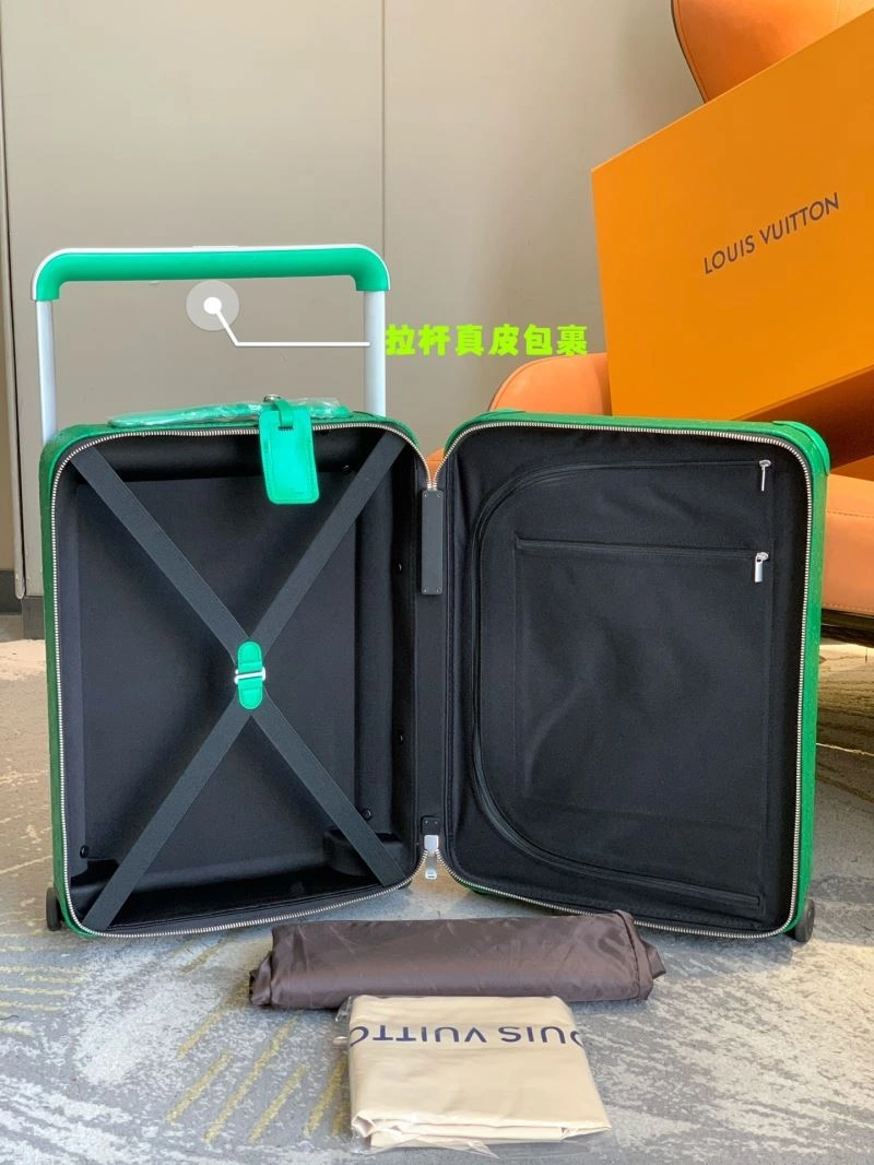 Top mirror Louis Vuitton Suitcase